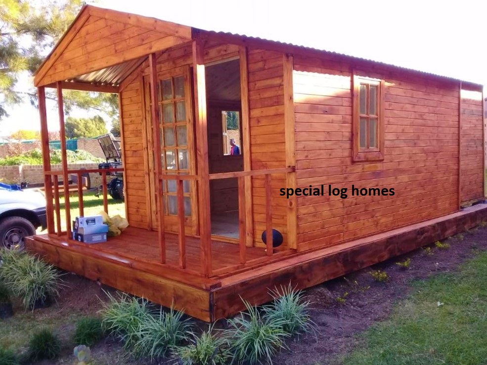 SPECIAL LOG HOMES | LOG HOME BUILDERS